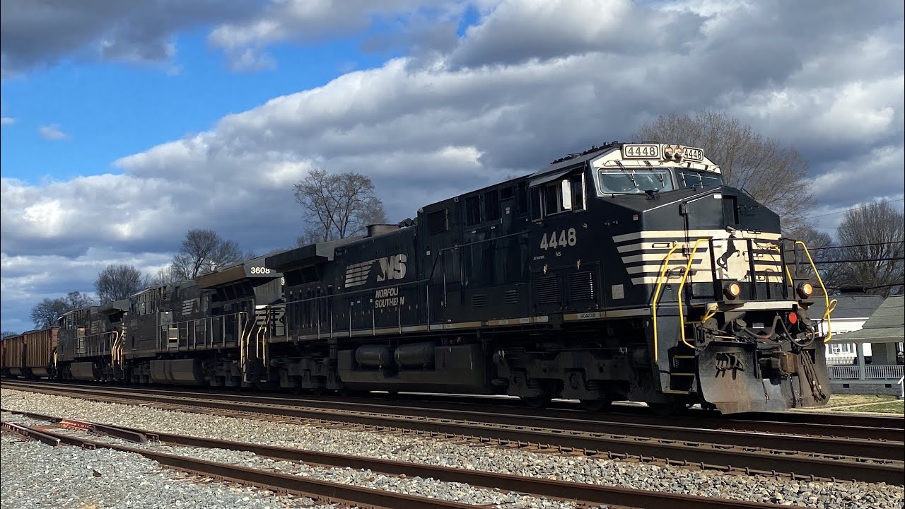 NS 4448 leads NS 786 going slow speed In Kannapolis NC. 1-23-2023 - YouTube