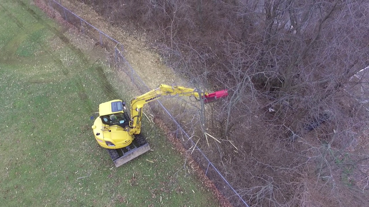 Fecon Small Excavator Mulcher - YouTube
