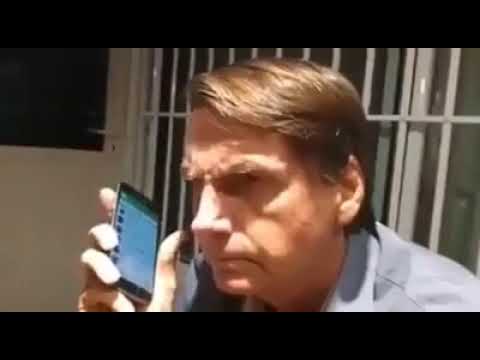 Bolsonaro ouvindo audio do Lula Bolado (Meme zueira) - YouTube