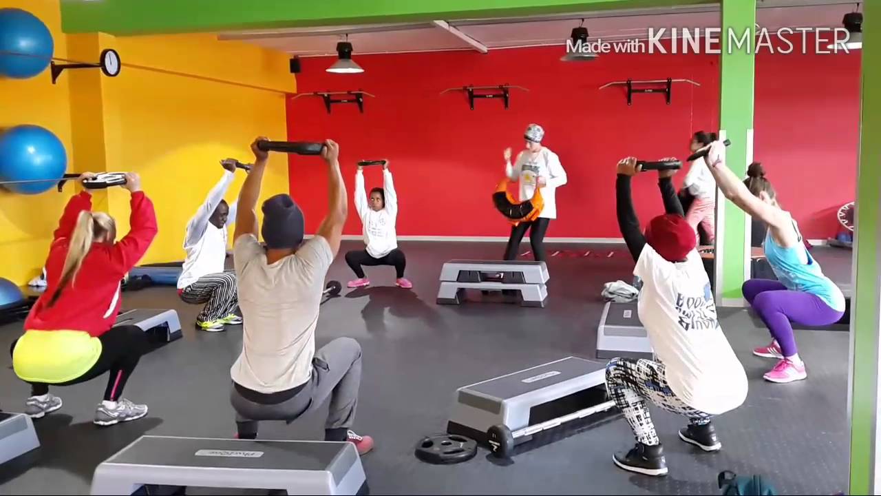 WP natural body building team training session - YouTube