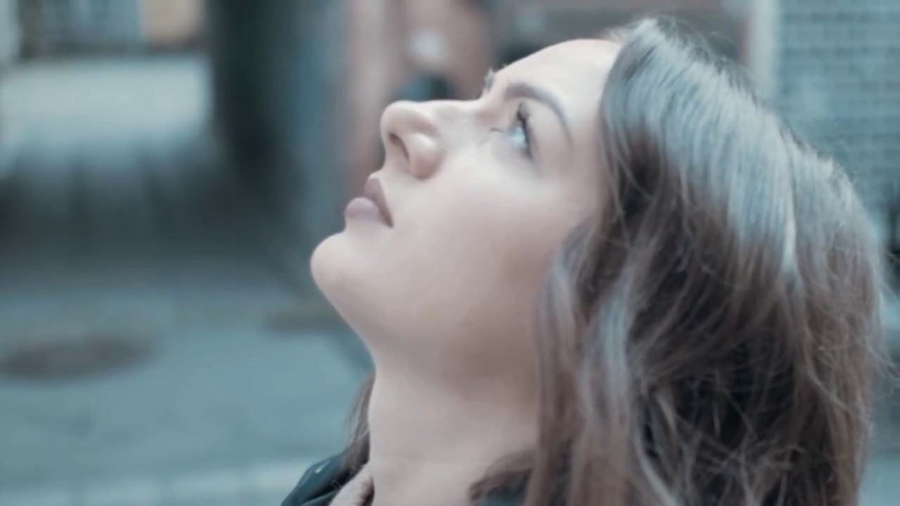 Elwira And The W's - Walk with me (Official Music Video) - YouTube