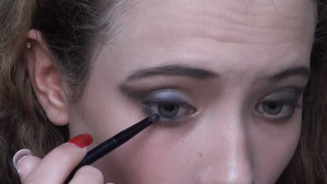 Eva Green Makeup Artist | Saubhaya Makeup