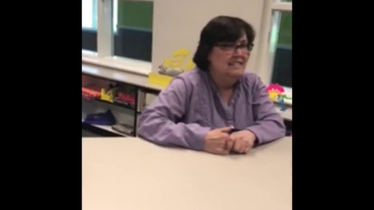 Weave getting snatched *warning Graphic* - YouTube