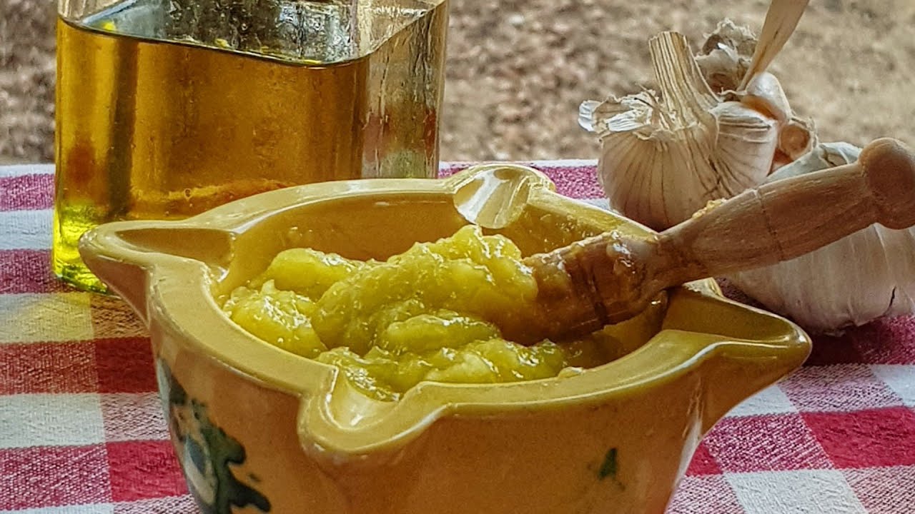 Ali oli casero en mortero, ¡Con 2 ingredientes solo¡ "El Original ...
