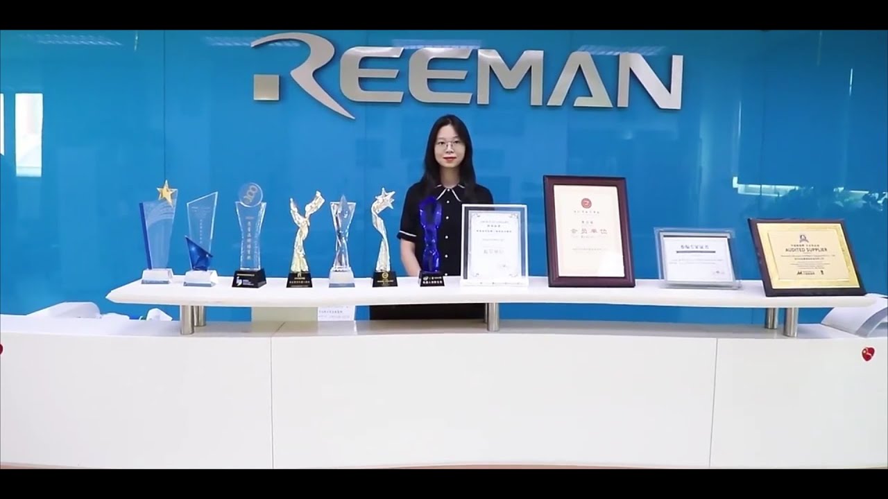 Snail sweeper is a brand created by Reeman Robotics for commercial ...