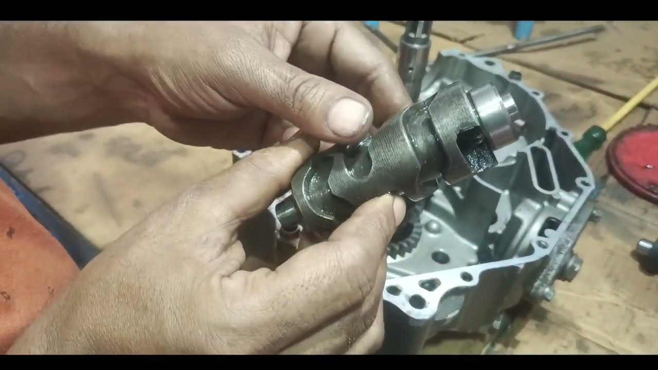 TVS apache gearbox fitting [tvs apache kick spring fitting - YouTube