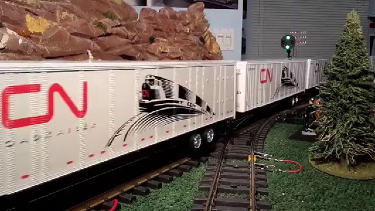 Canadian National Roadrailer & Aristocraft Trains BC Rail Dash 9 - YouTube