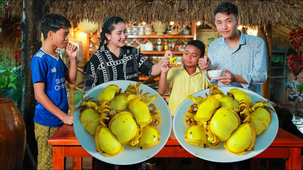 Sister teach brother how to make turmeric Cuttle fish | Cook and Eat ...
