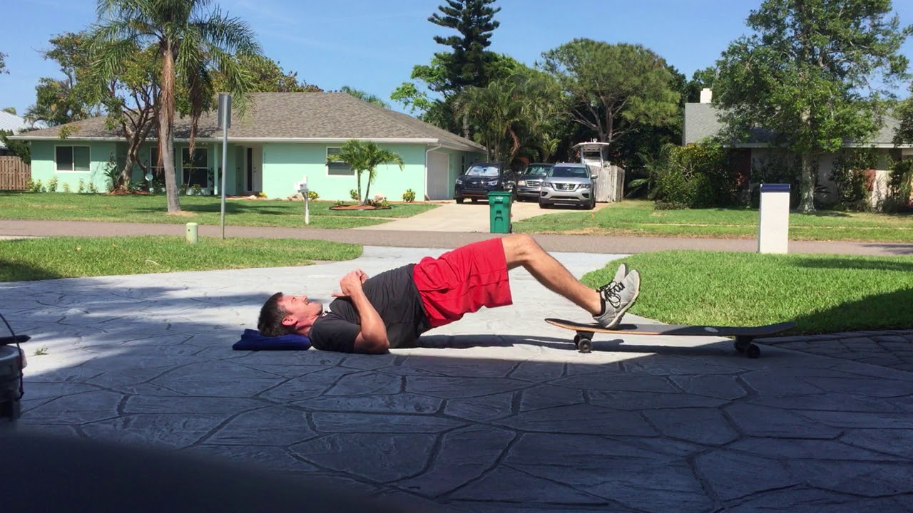 Skateboard Hamstring Curls - YouTube