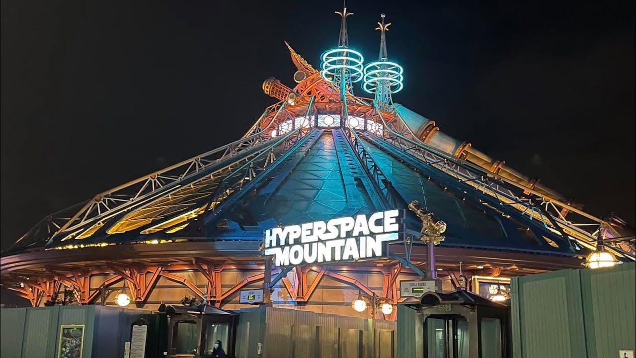 Star Wars Hyperspace Mountain at Disneyland Paris - YouTube