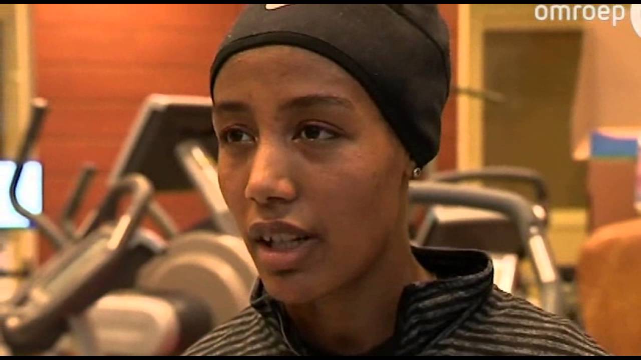 Sportportret atletiekcoach honore hoedt - YouTube