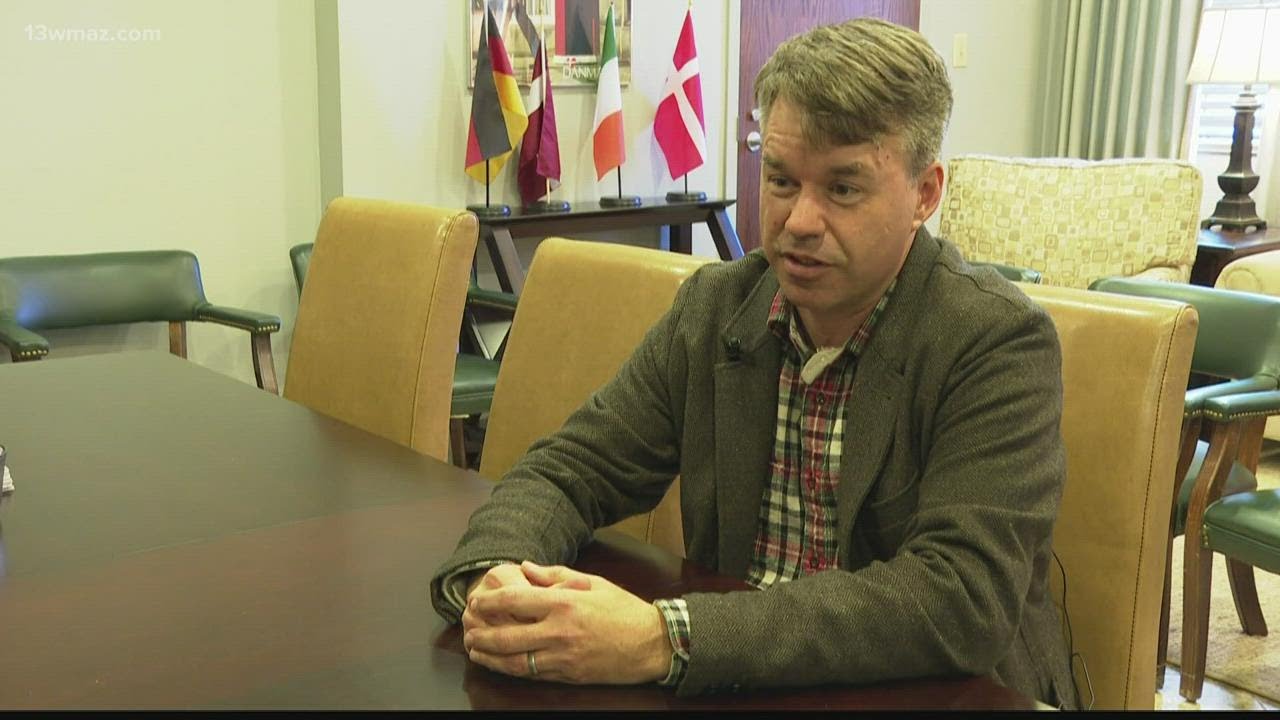 Dublin Mayor Joshua Kight transitions into office - YouTube