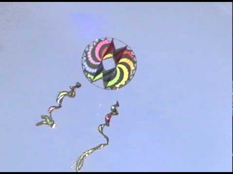 Circle Wing Kite - YouTube
