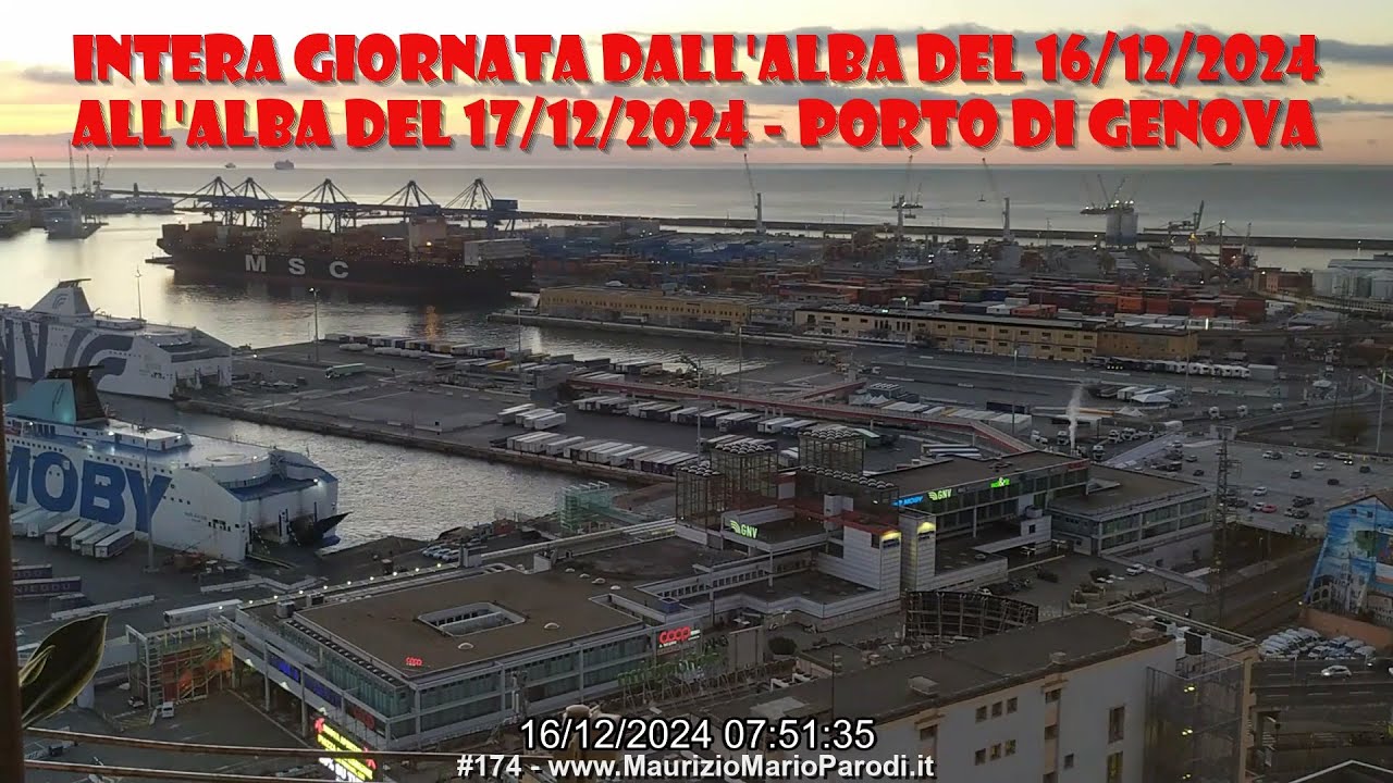#174 16/12/2024 Timelapse 24 ore del Porto di Genova (Italy) - YouTube