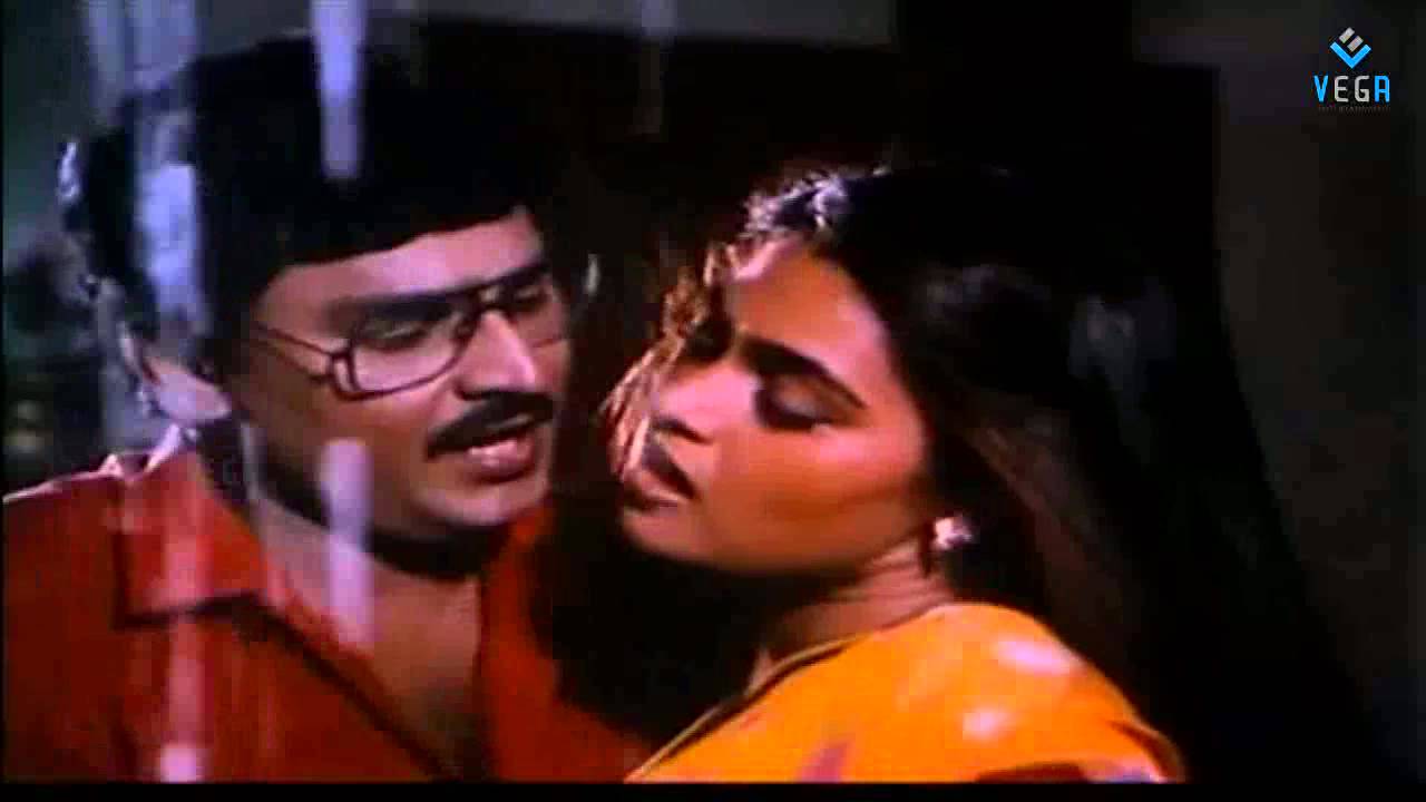 Avasara Police 100 Movie - En Maappilaikku Song - YouTube