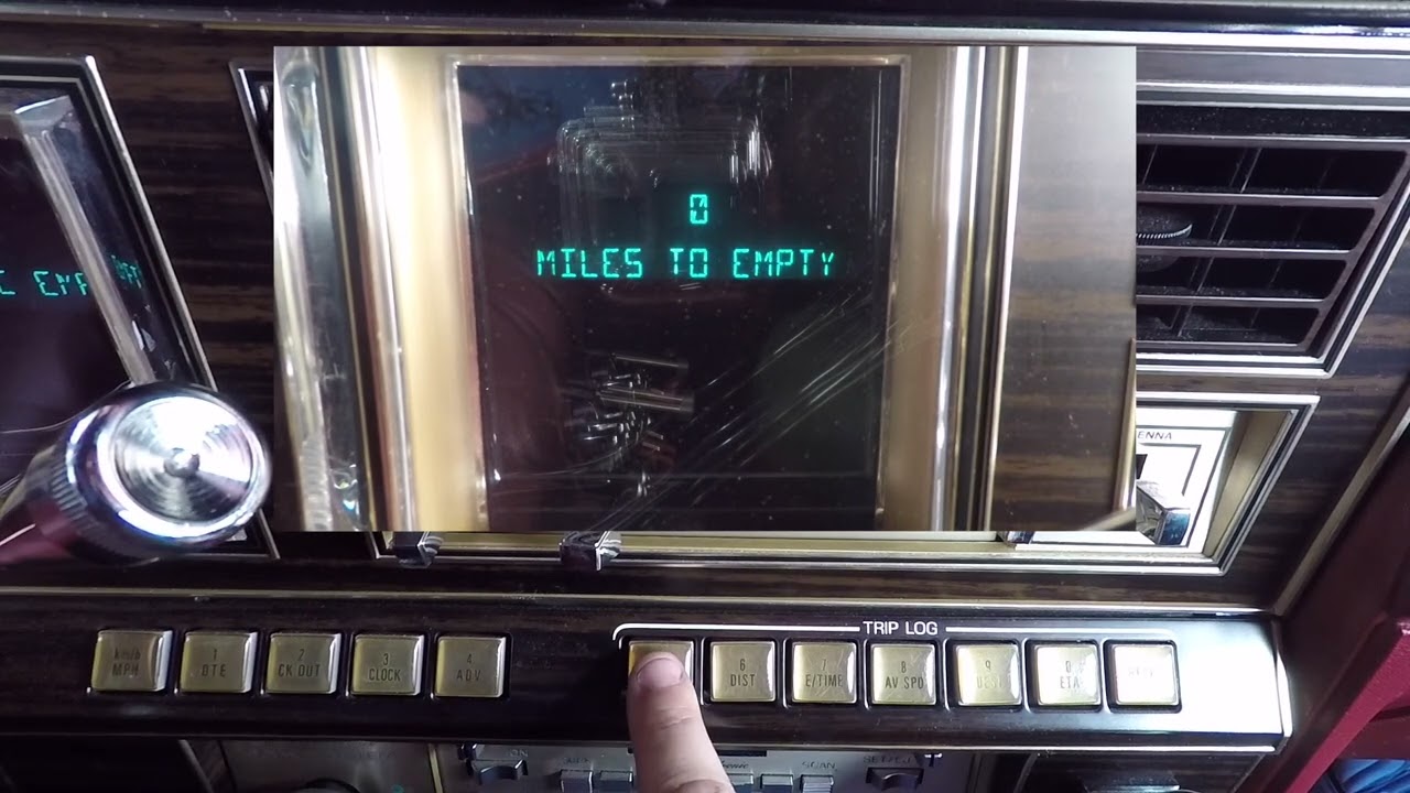 Lincoln 1980 - 1989 Electronic Message Center operation Guide Digital ...