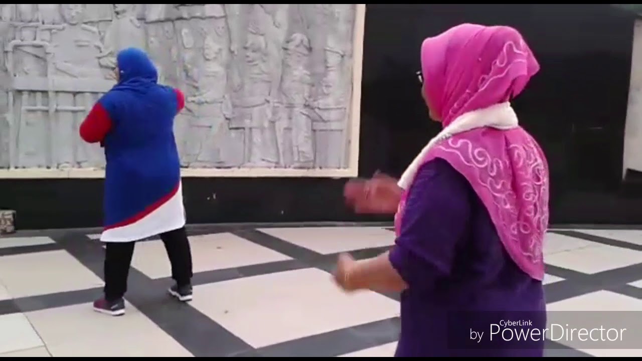 Simple Poco - Panaskan Badan dengan Berpoco 3 - YouTube