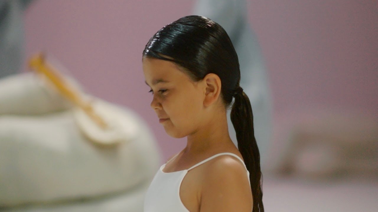 mini gusle - Ninanina (Official Music Video) - YouTube