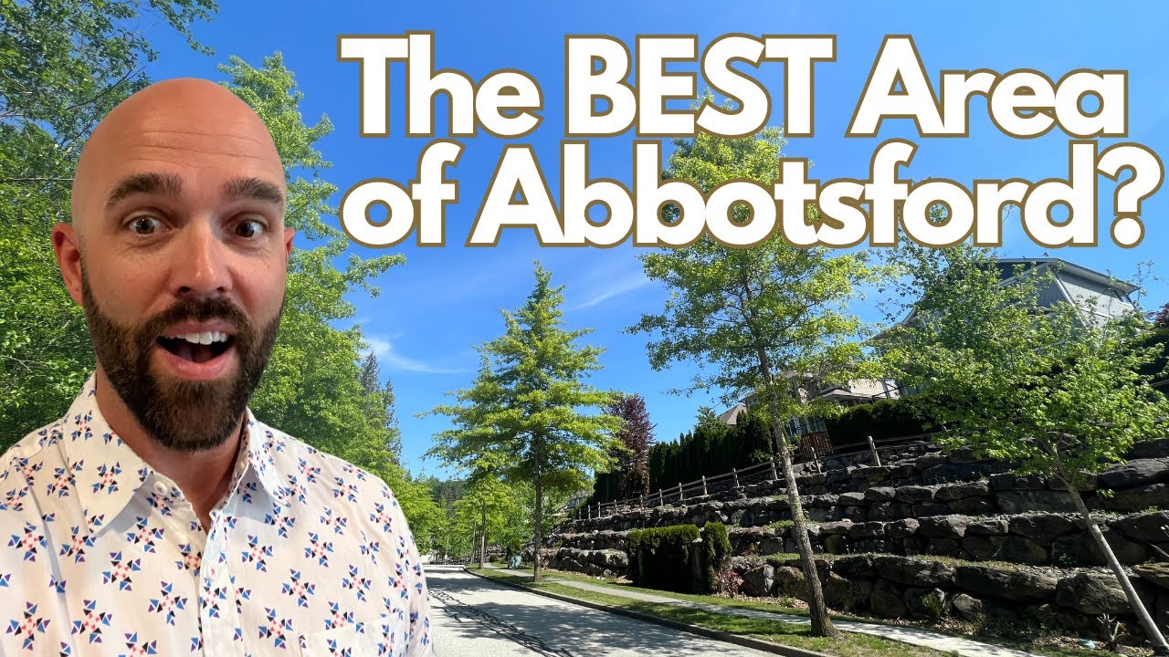 Let's Go For a Walk! Exploring the AMAZING COMMUNITY of the Auguston ...