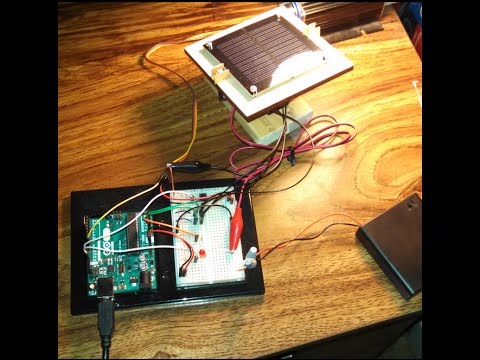 Arduino Controlled Light Tracking Solar Panel - YouTube