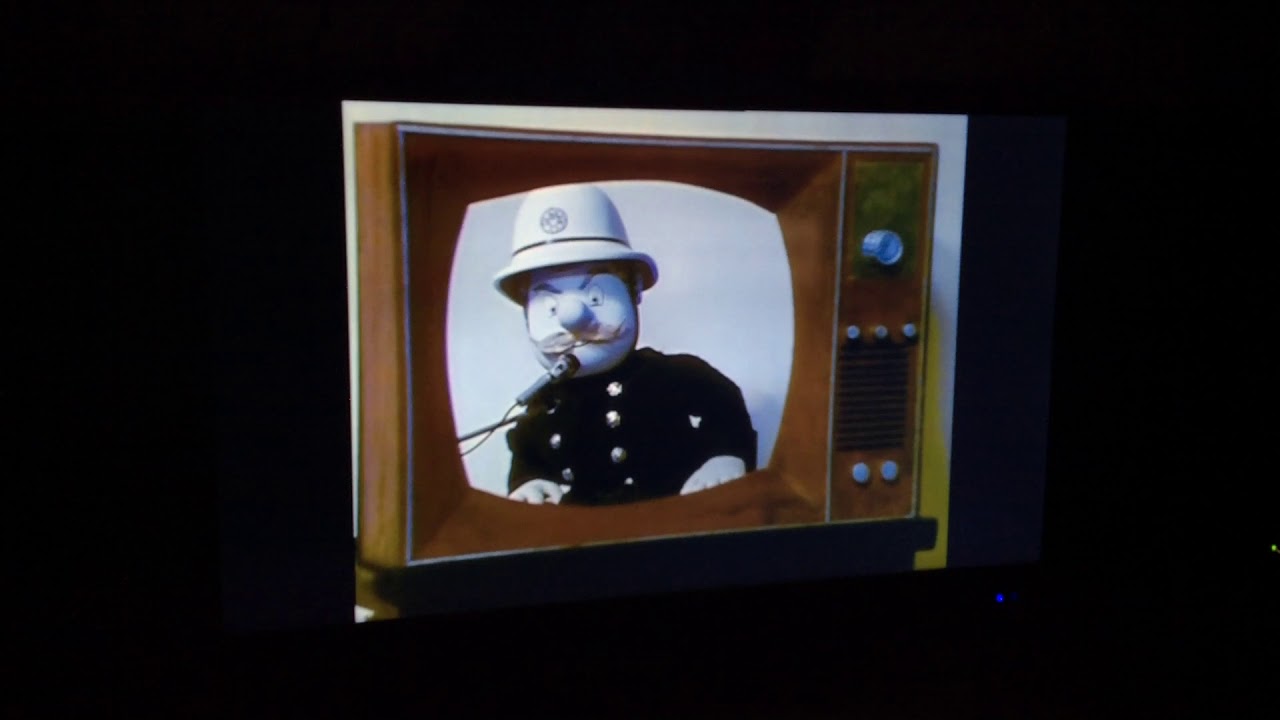 Fireman Sam telly trouble - YouTube