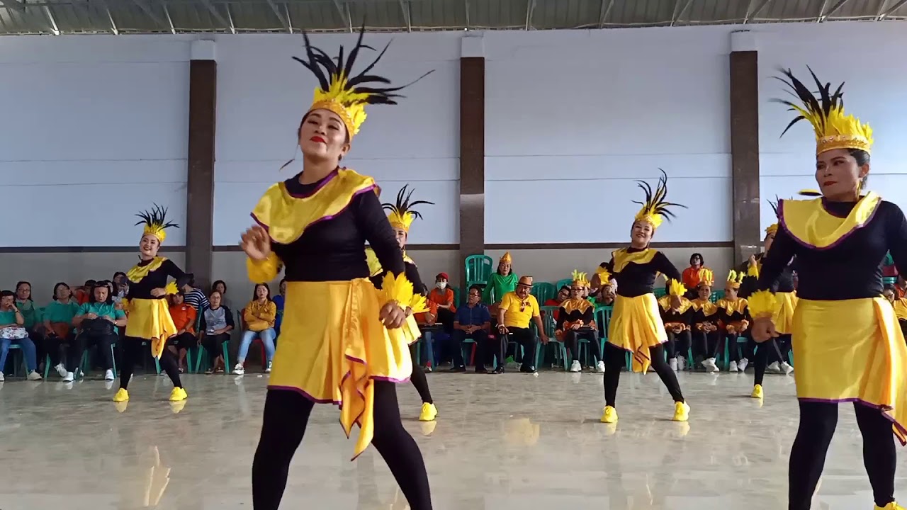 Peserta Lomba Senam Tobelo 2019 - YouTube