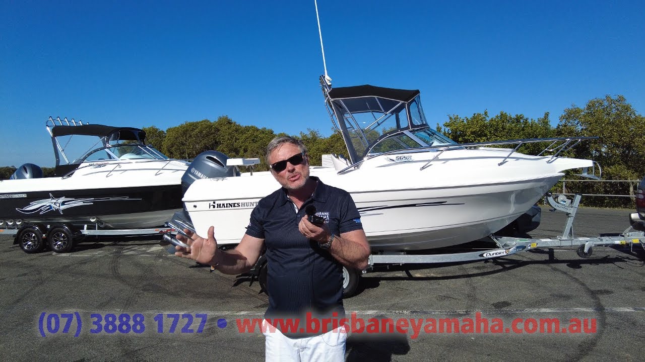 Haines Hunter 565R & 565 Offshore side-by-side comparison - YouTube