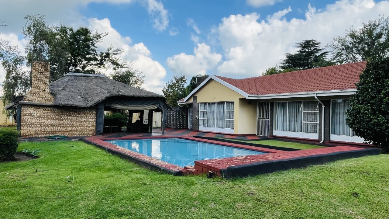 5 Bedroom Home in Arcon Park, Vereeniging - YouTube