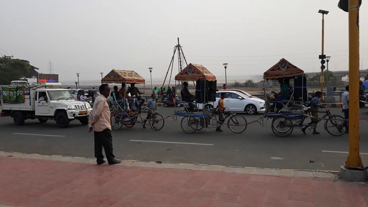 Sai Baba chavadi procession at sishu Bhavan ctc(5) - YouTube