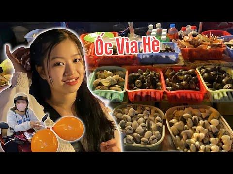 Jena Vlog 42 - Đi Ăn " ỐC VỈA HÈ " Quận 1, Chấn Động " Em Bé Chó " Xịn Xò Trả Tiền Chầu Ốc Này ...