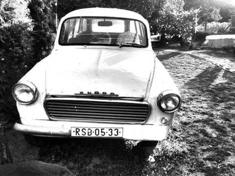 Škoda 1202 STW \