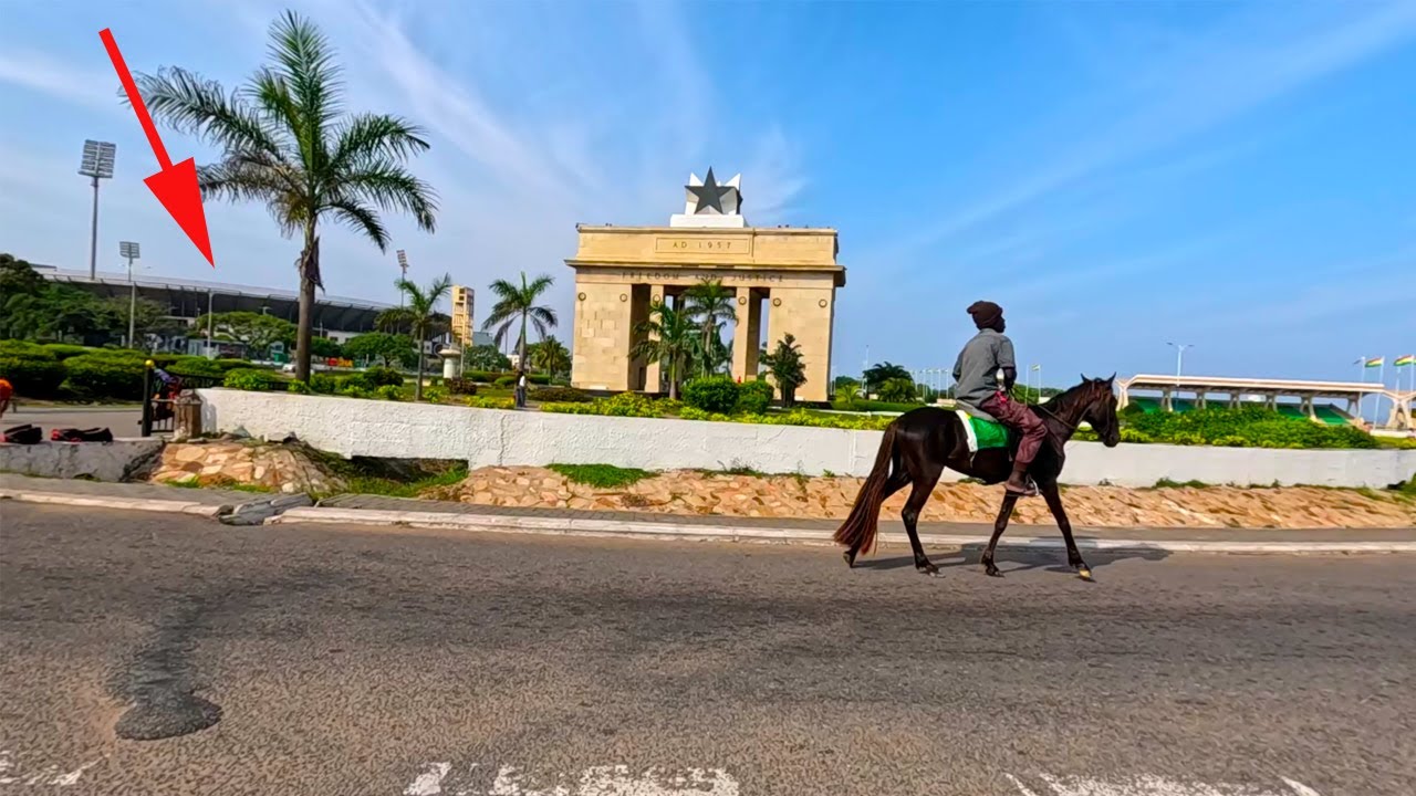 EXPLORING ACCRA SPORTS STADIUM & ITS VIBRANT SURROUNDINGS || PRETTY ...