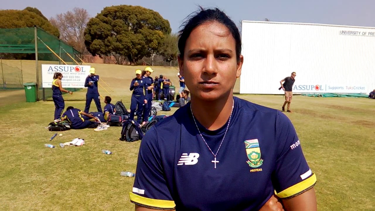 Trisha Chetty, Proteas Women training camp (poor audio) - YouTube