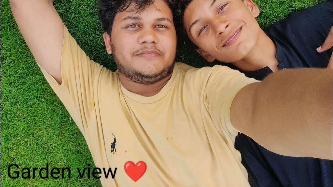 bahawalnager ki palm avenue colony ️ma beautiful garden 😎/jalal na bhut tang kia😭saim or mujeeb ...