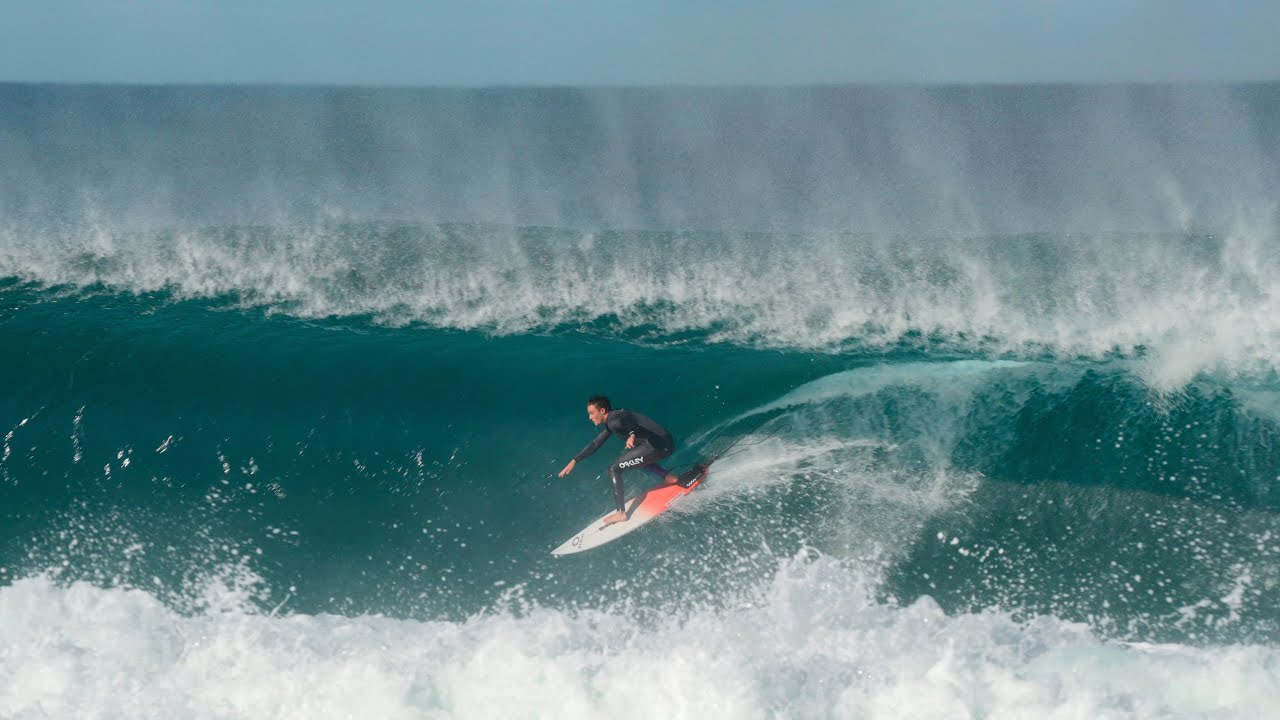 EAST COAST SWELL EVENT - SNAPPER ROCKS & MORE - YouTube