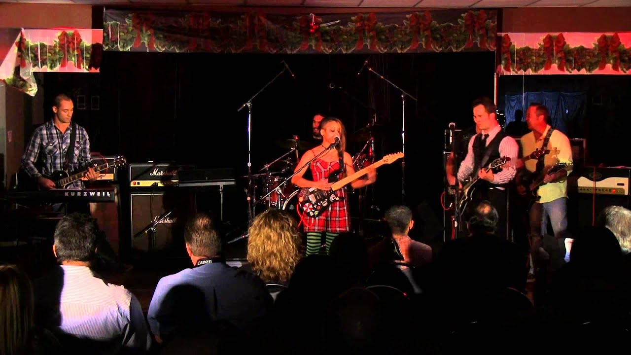 I Want You To Want Me - Annie Rinaldi - YouTube