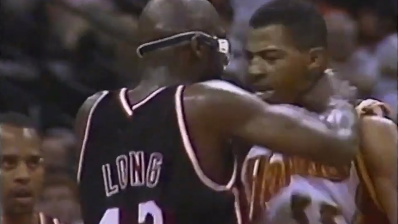 Duane Ferrell (23pts) Playoff Career High + Kicks Off Wild Brawl (1994 ...
