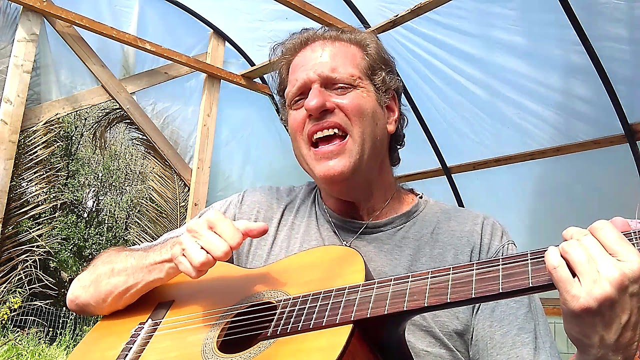 Dayenu by Edward Fuchs - YouTube