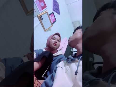 PRANK BUKA HIJAB KE PACAR #prank #prankbaper #funny #rianzonk