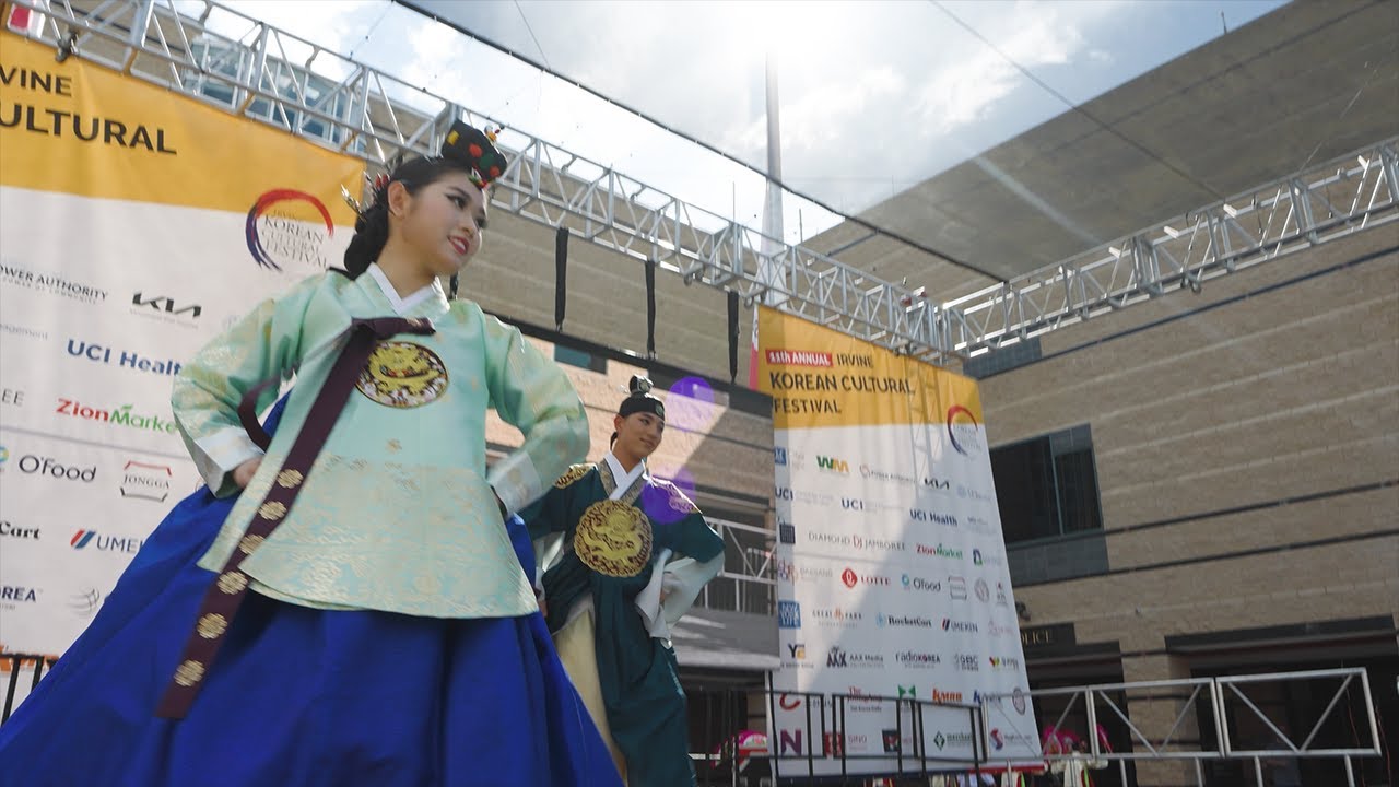 Traditional #Korean Tae Pyung Moo Dance of Peace by #KAYPA - YouTube