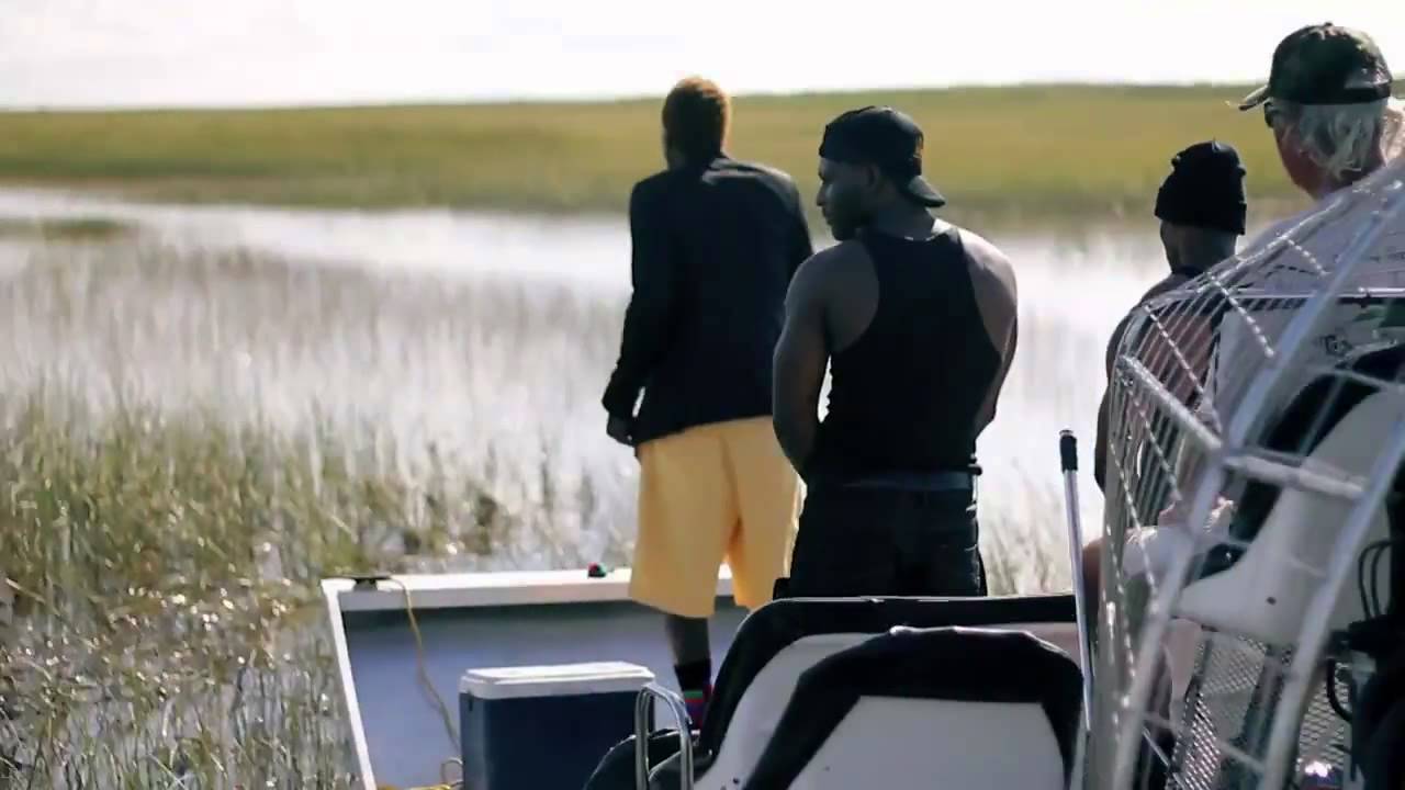 GAZMAN COULEUR DISIP - LEADER [ NEW video 2013 ] - Bel Plezi - YouTube