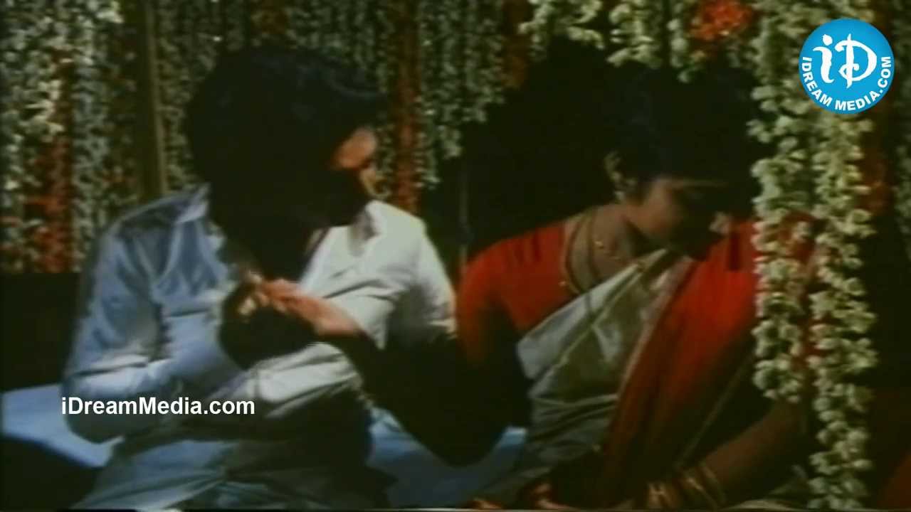 Mouna Ragam Movie - Revathi, Mohan Nice Scene - YouTube
