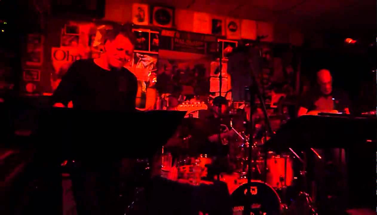 Michael Ruff Band @ The Baked Potato - When It's Cold Outside - YouTube