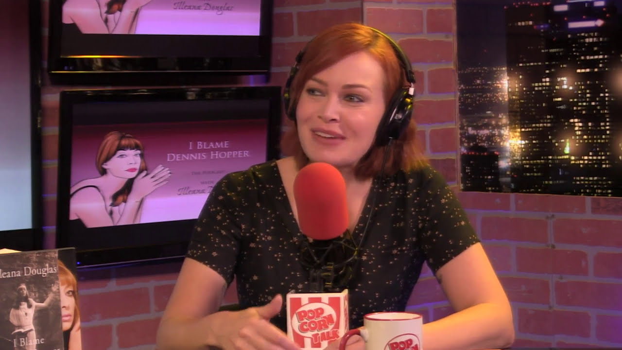 Alicia Malone, Film Reporter – I Blame Dennis Hopper - YouTube