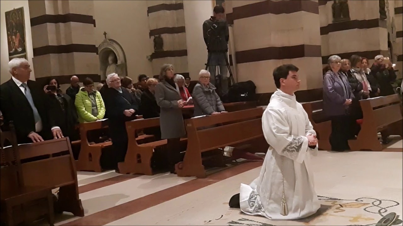 ORDINAZIONE DIACONALE DI ANDREA PIERI - YouTube