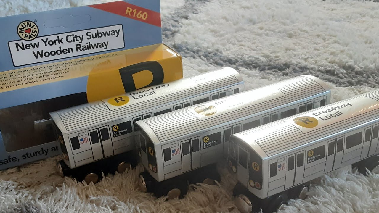[NEW] Munipals R160 (R) Train Unboxing - YouTube