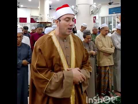 القارئ عمروجمعة عبدة عزام ماليزيا Sheikh AMRO Gomaa Malaysia - YouTube