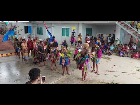 Students Celebrate PNG's 48th Independence Anniversary At Bialla, West ...