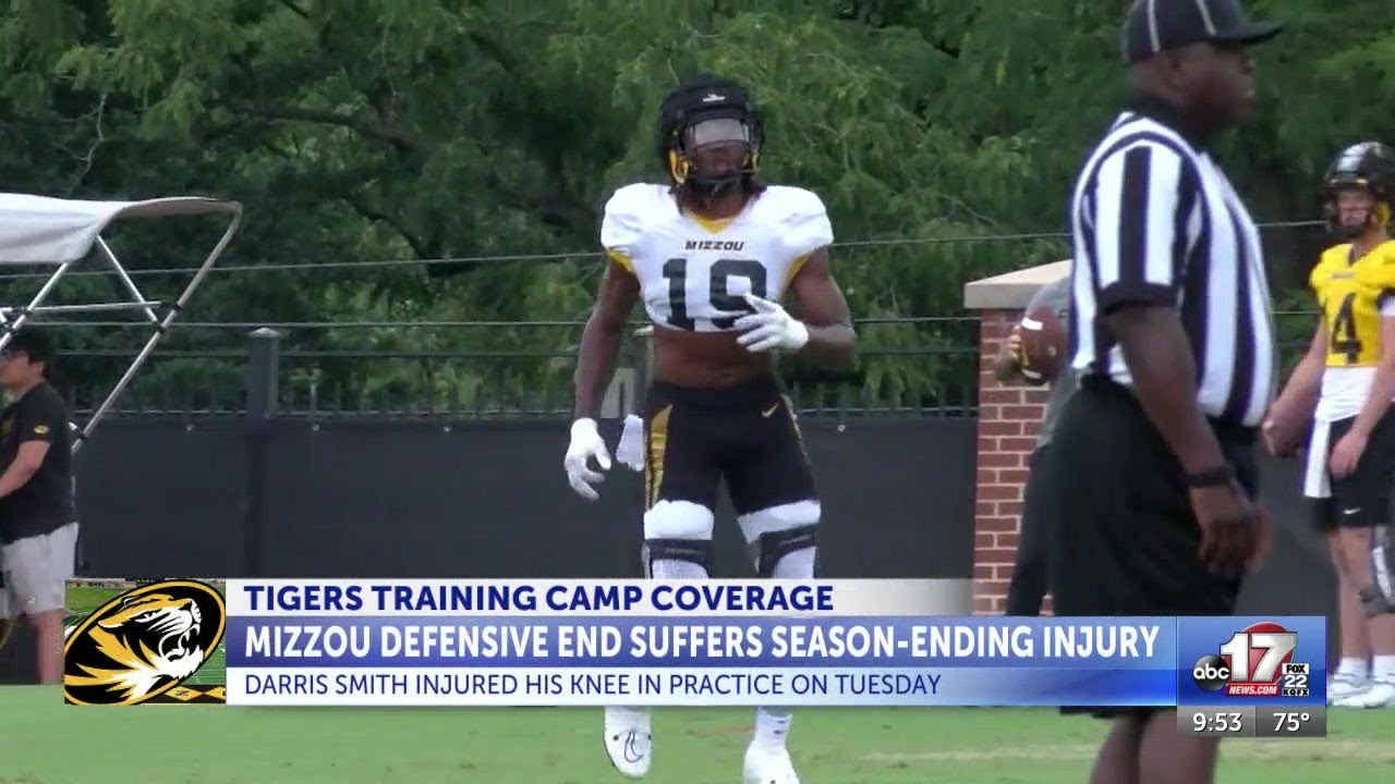 Mizzou defensive suffers season-ending knee injury - YouTube
