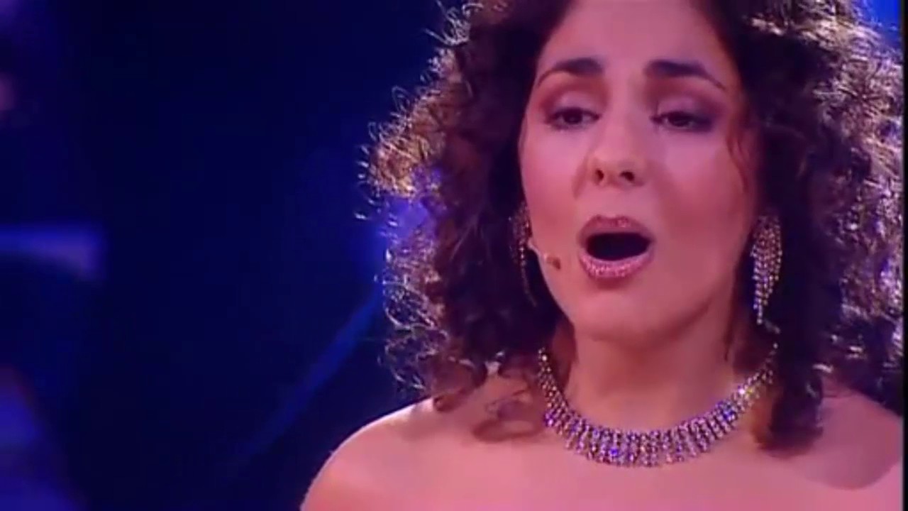 André Rieu - Ave María - YouTube